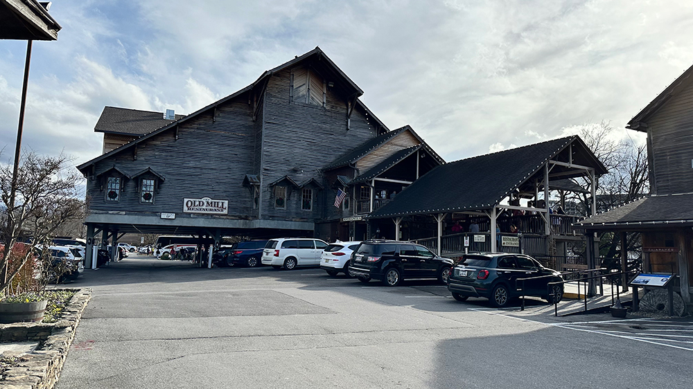 Review: The Old Mill Restaurant in Pigeon Forge TN | Hapey Cabin Rentals