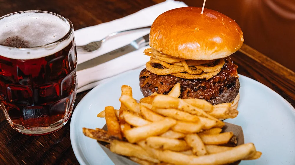 Howard’s Restaurant in Gatlinburg: A Historic Steakhouse by the Creek